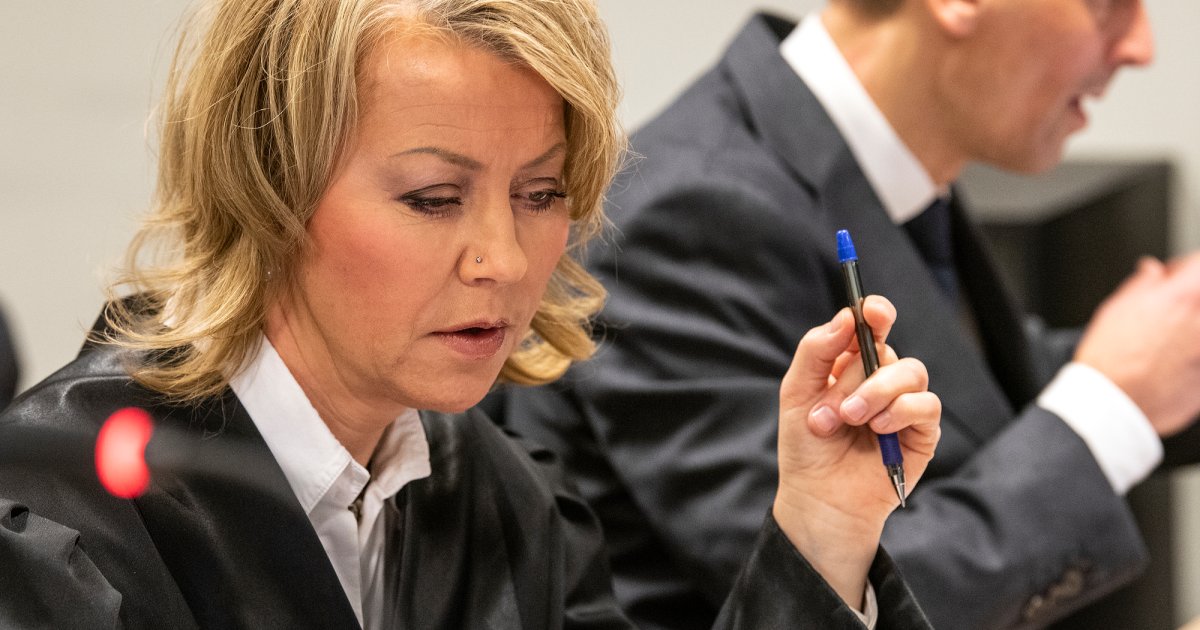 Aktor kritiserer sjefen i Sjøforsvaret i fregattprosedyre - Rett24