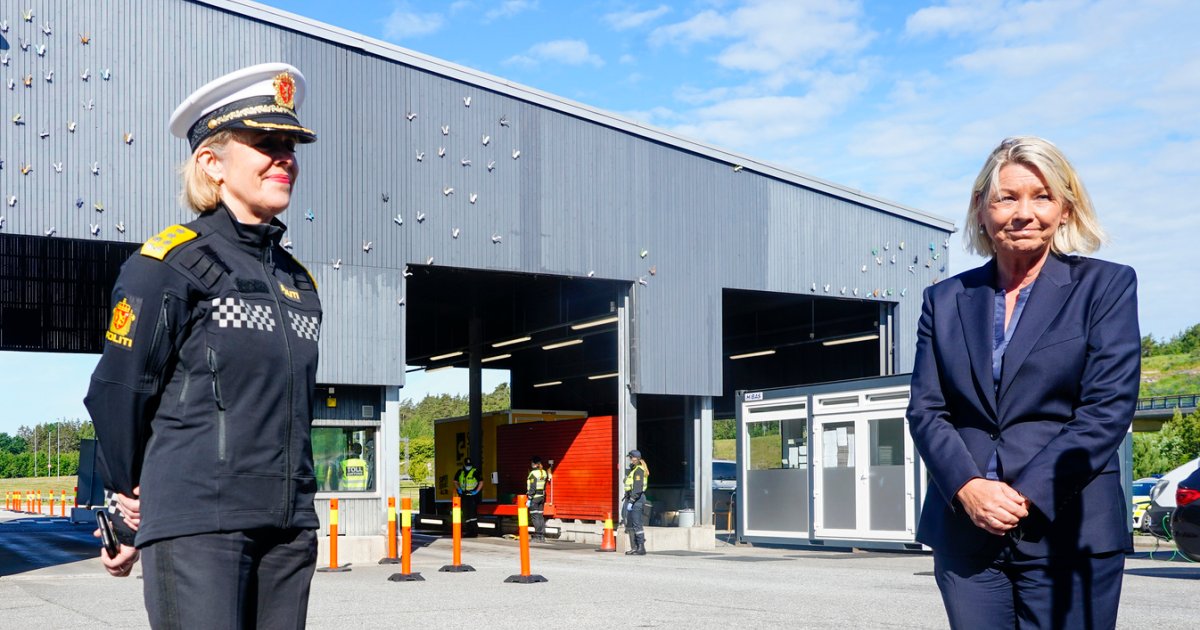 Ola Elvestuen (V) krever utvidet gransking av politiet - Rett24