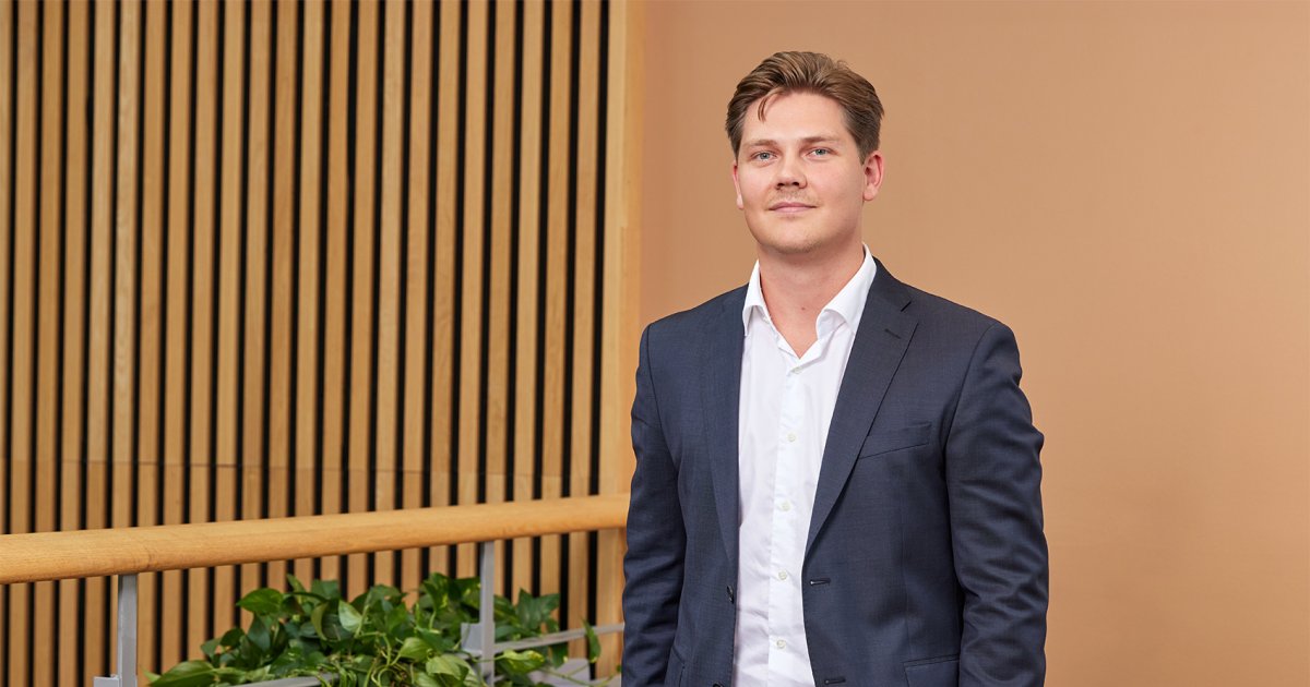 Sander Nilsen Munkejord er ny advokatfullmektig i HELP. - Rett24